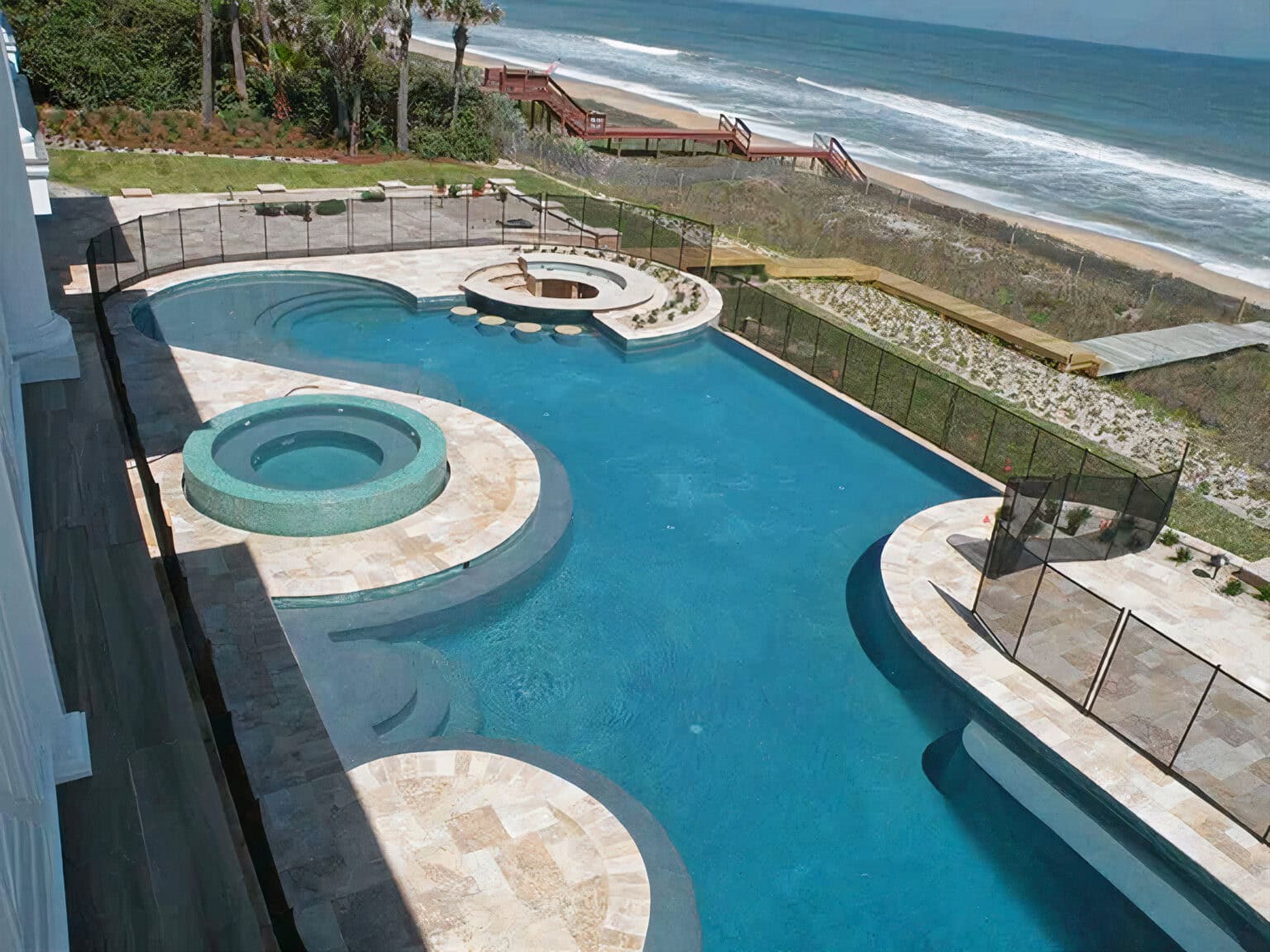 Parry Pools – Swimming Pool Repair and New Construction